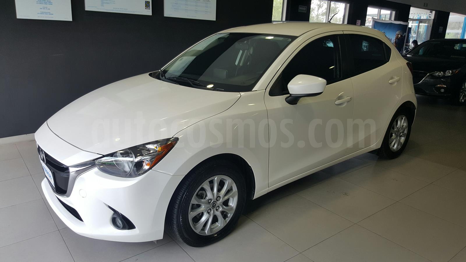 venta Auto Usado Mazda 2 i Touring (2016) color Blanco Perla precio ...