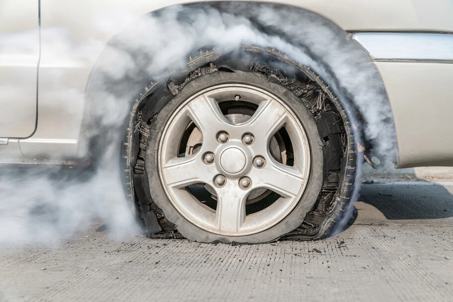 ¿En que casos vale la pena reparar la llanta de un automóvil?
