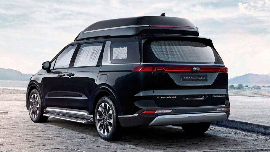 KIA convierte a la minivan Carnival en una limusina