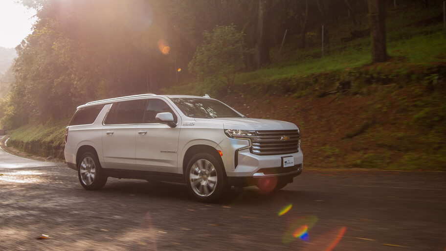 Chevrolet Suburban 2021 llega a México, la reina se renueva por completo